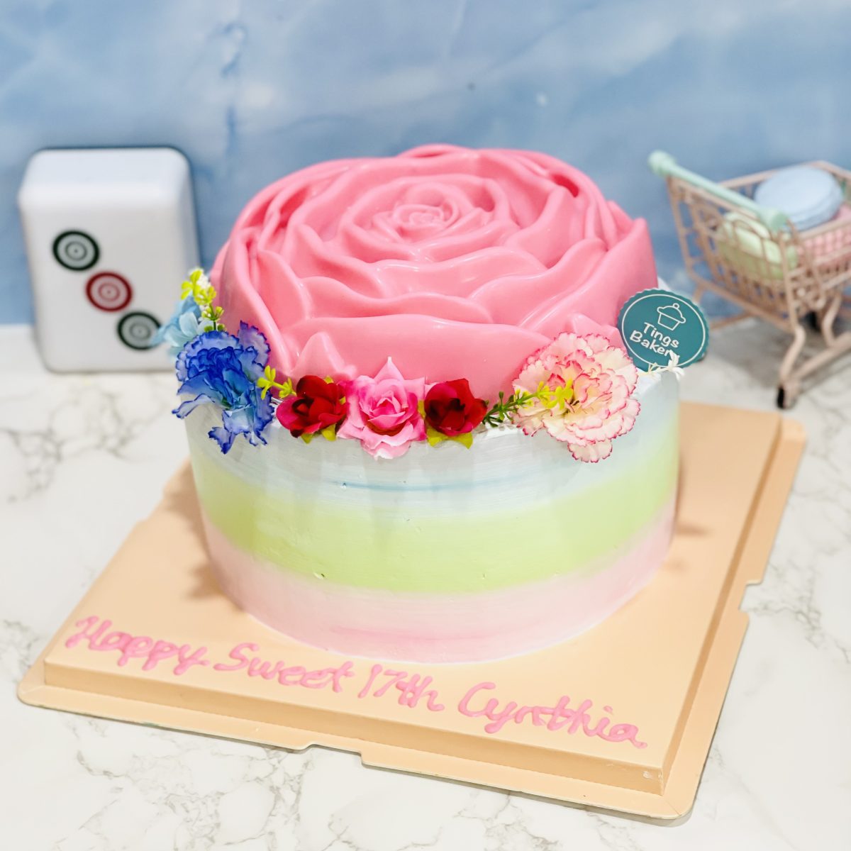 Rose Pinata Knock Knock / Bombshell Cake