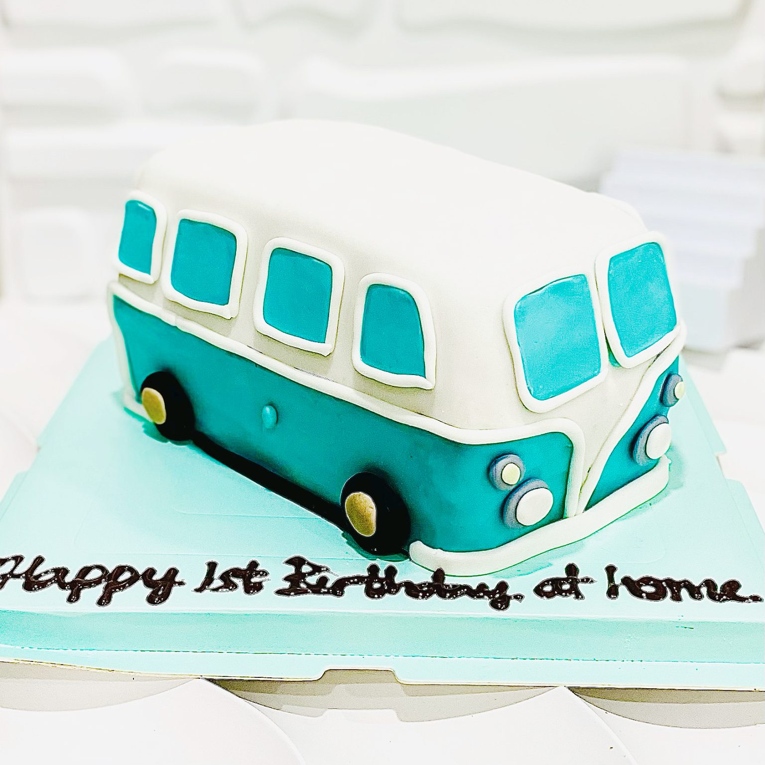 VW Camper Van Theme Cake