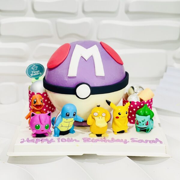 Pokemon Master Ball Pinata Cake