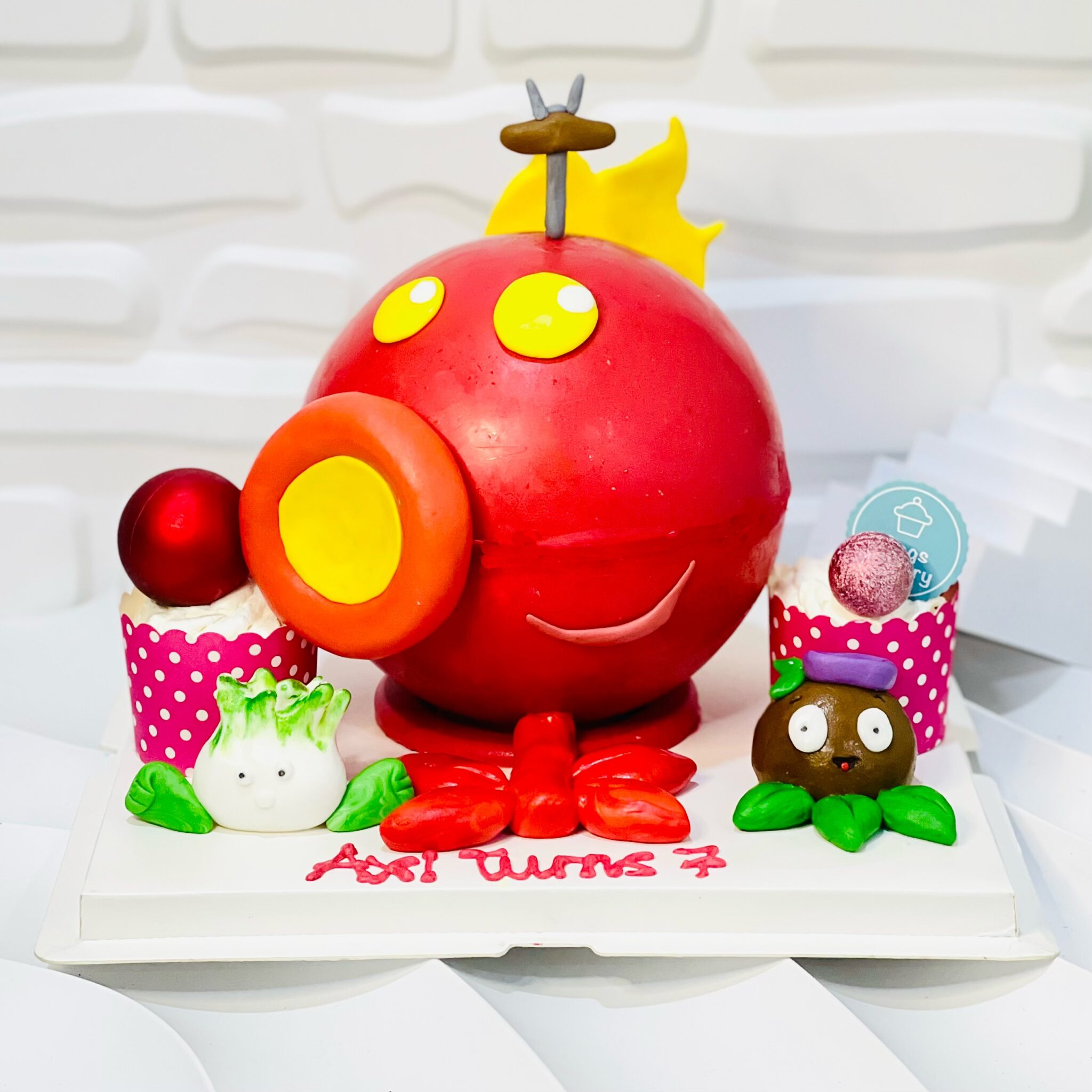 Plant vs Zombies Fire Peashooter Theme Pinata Knock Knock / Bombshell Cake